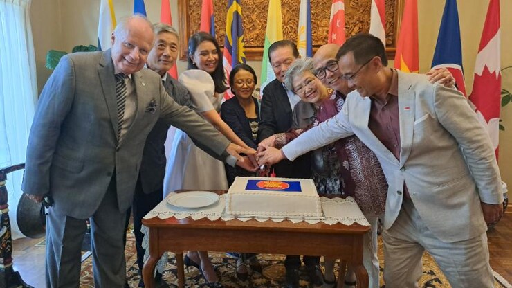 Ika-56 na anibersaryo ng ASEAN ginunita sa Toronto | Radio-Canada.ca