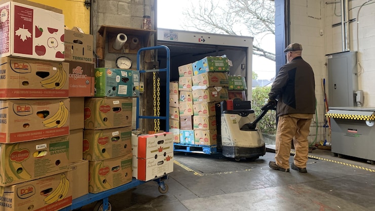 Santé Québec veut sécuriser le réseau en denrées « pour les fêtes ...