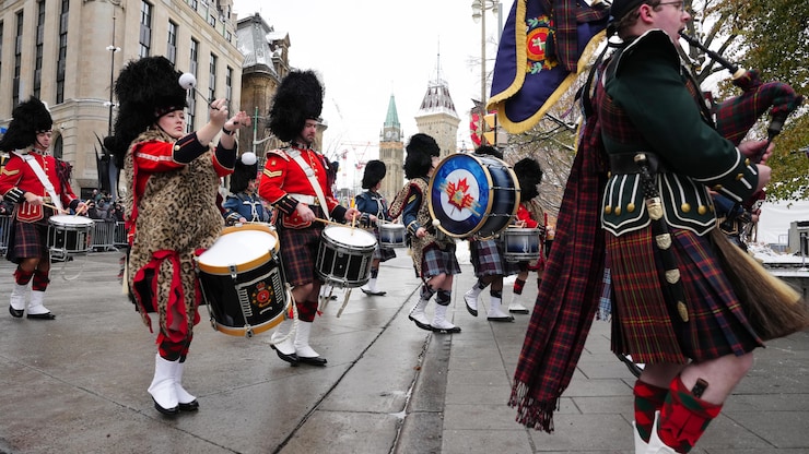 Canada marks Remembrance Day with ceremonies honouring veterans, fallen ...