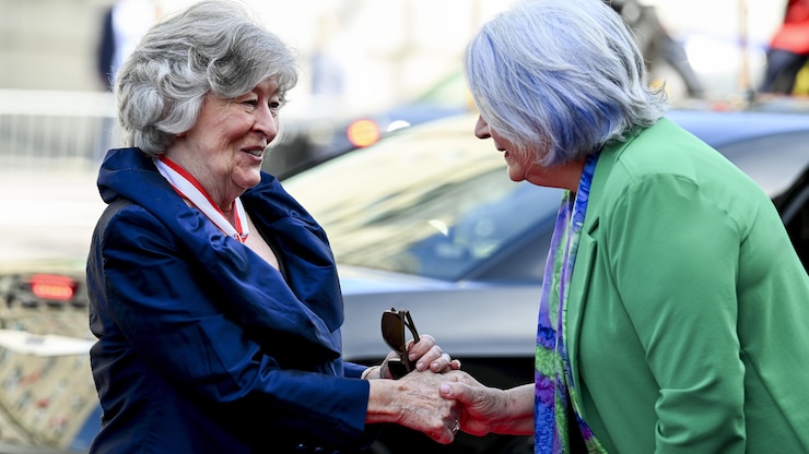 Louise Arbour installed as 31st Governor General at precarious moment ...