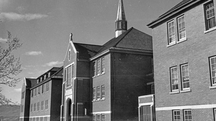 Remains of 215 children found buried at former B.C. residential school ...