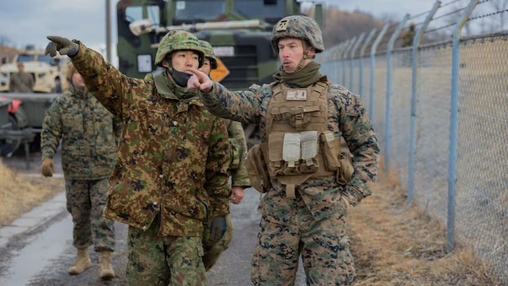 As Canada’s navy arrives in Japan, Tokyo begins largest military ...