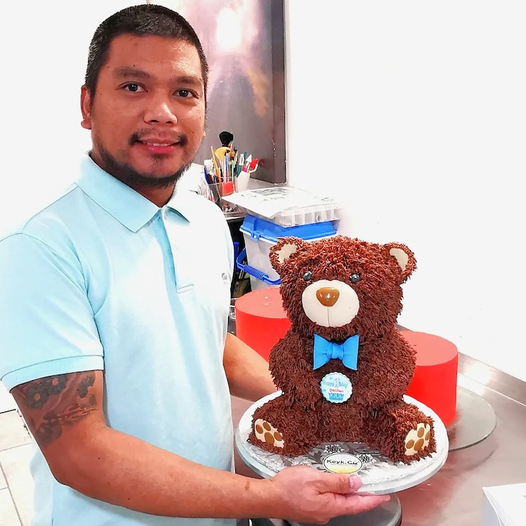 Pinoy grocery store nag-aalok ng taste of home sa isang newcomer ...