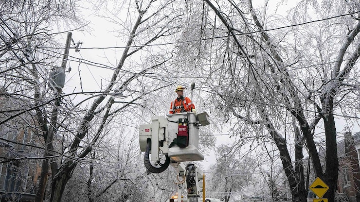 Before the storm, Hydro-Québec lacked power line workers in Montreal ...