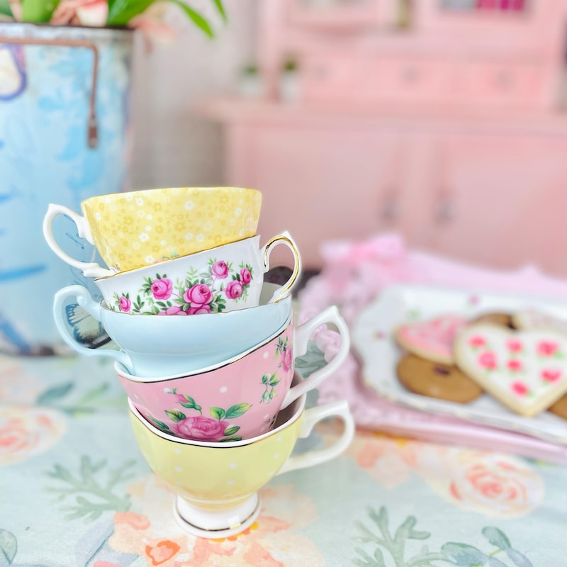 La Rouynorandienne Jennifer Mallin lance son livre L’heure du thé ...