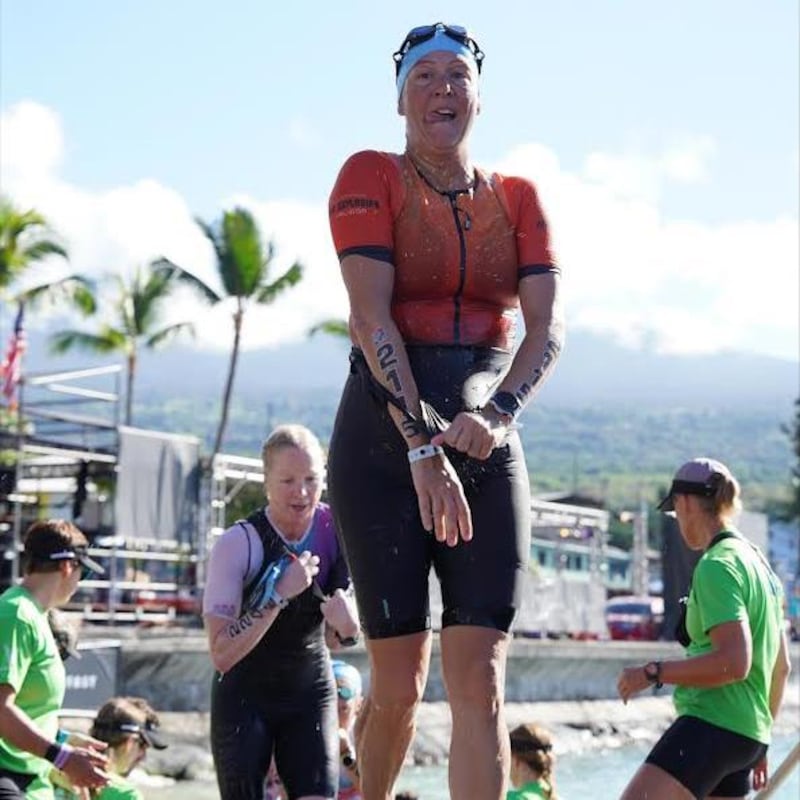 Mélanie Rocher vit l’histoire au 1er Mondial Ironman féminin | OHdio ...