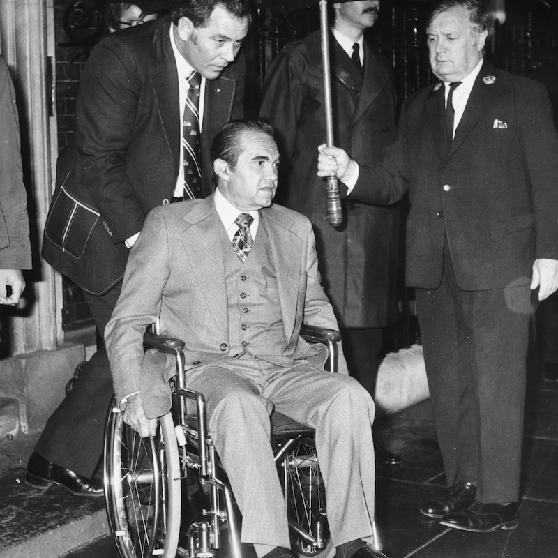 L’opportunisme politique du ségrégationniste George Wallace | OHdio ...