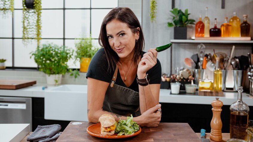 Épisode du lundi 13 février 2023 | 5 chefs dans ma cuisine