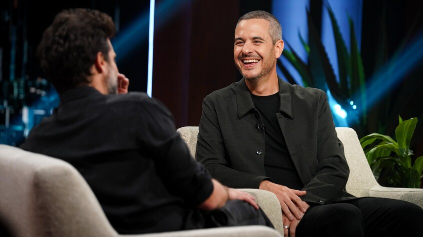 L'humoriste Pierre Hébert aime un peu trop organiser des voyages ...