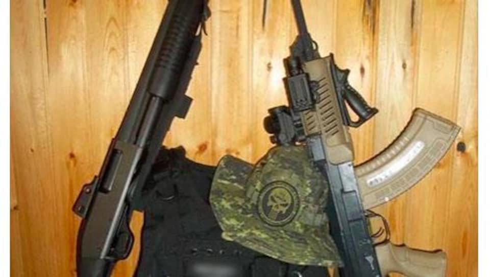 Une milice armée d'extrême droite s'implante au Québec | ICI.Radio ...