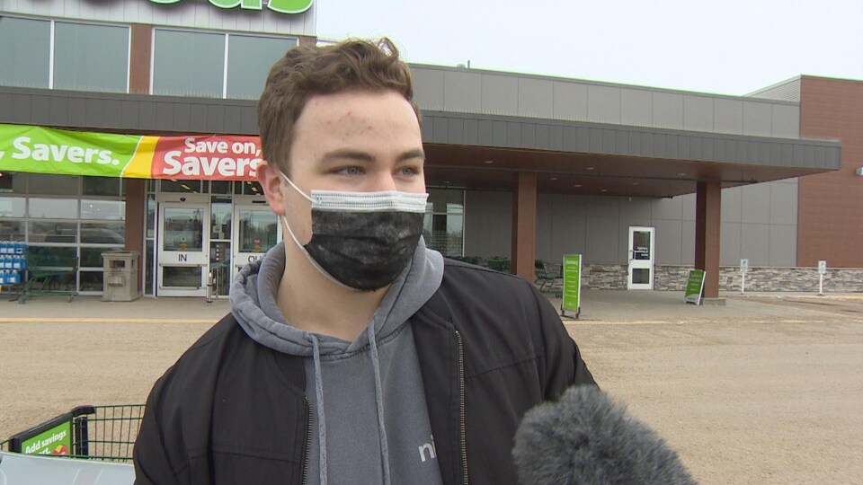 La fin de la preuve vaccinale semble bien accueillie en Saskatchewan ...