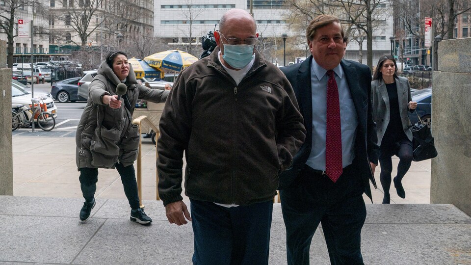 L’ex-directeur financier de la Trump Organization condamné à cinq mois ...