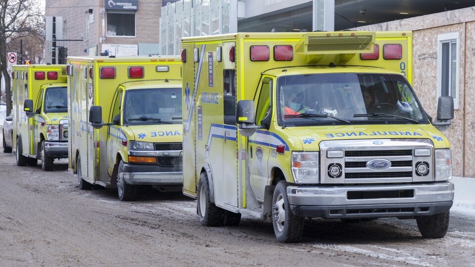 Les ambulanciers en manque d’effectifs au Québec | Radio-Canada.ca