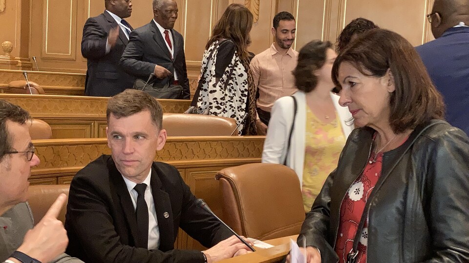 Tramway : Bruno Marchand précise sa pensée à son retour à Québec ...