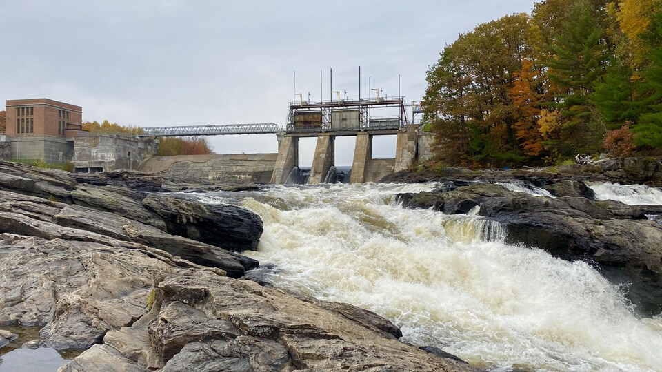 Démantèlement du barrage de Saint-Narcisse : Hydro-Québec ouverte à ...