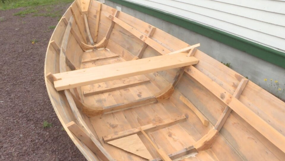 Des ateliers pour apprendre à construire des bateaux traditionnels de ...