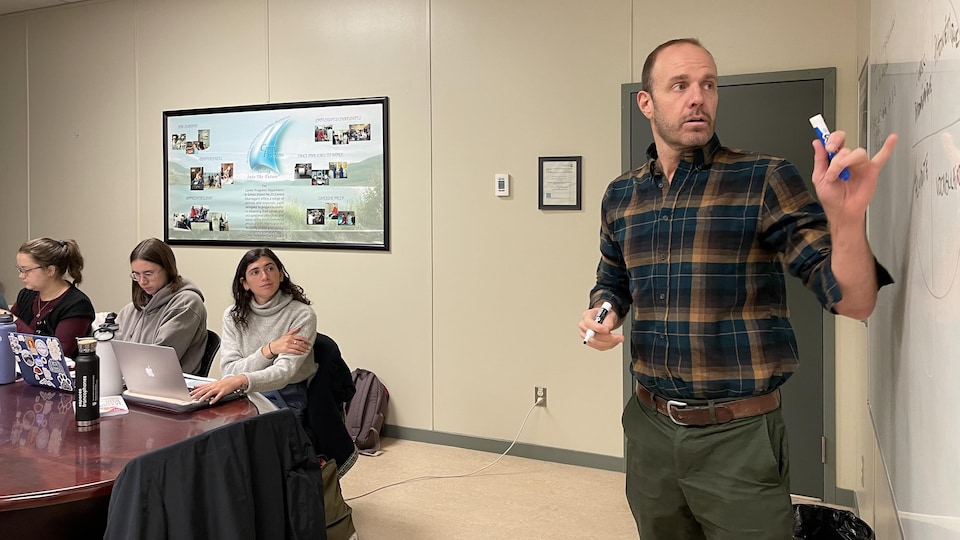 Une vingtaine de nouveaux enseignants francophones en formation à ...