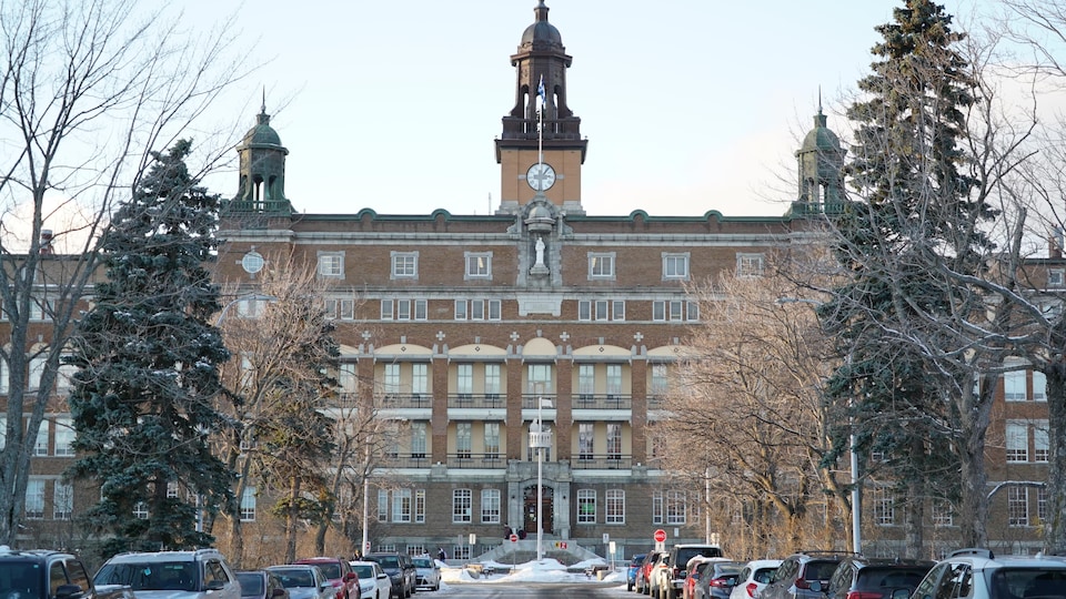 Vétusté des infrastructures : le portrait empire aussi dans les cégeps ...