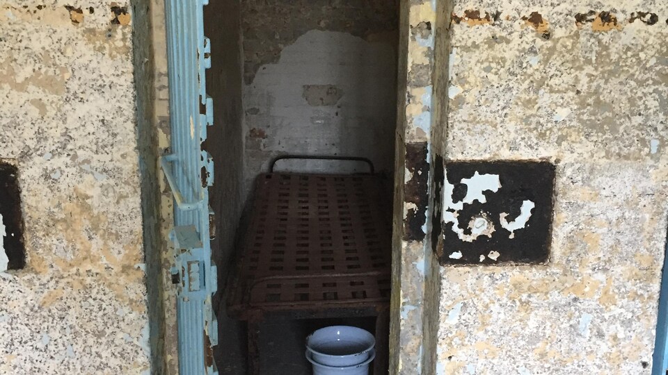 Rêver de redonner vie à la vieille prison de Sherbrooke | ICI Radio ...