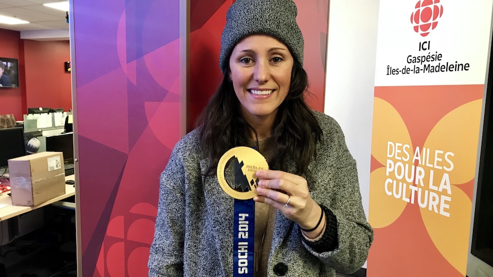 Le parcours de la championne olympique en hockey Charline Labonté