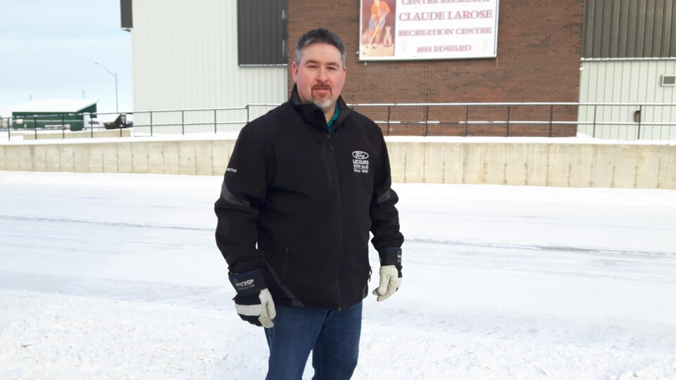 COVID-19 : le hockey junior et mineur sur pause en Ontario ...