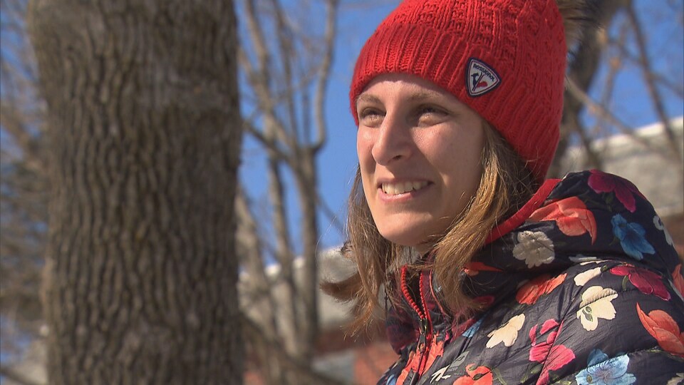 Une réouverture des écoles à court terme serait « prématurée », d'après ...