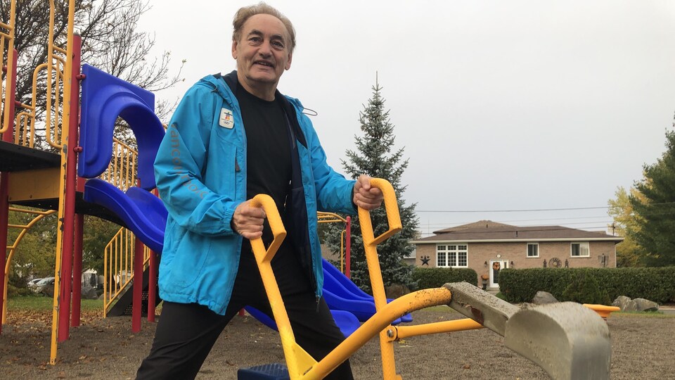 Un bénévole honoré avec un parc de son quartier renommé à son nom