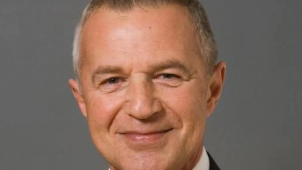 Un survivant des pensionnats autochtones cherche à obtenir justice ...