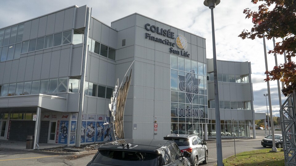 Les travaux au Colisée de Rimouski et la prolongation de l'association ...