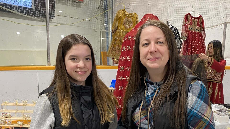 Une foire avec des produits traditionnels pour se préparer à l’Aïd El ...