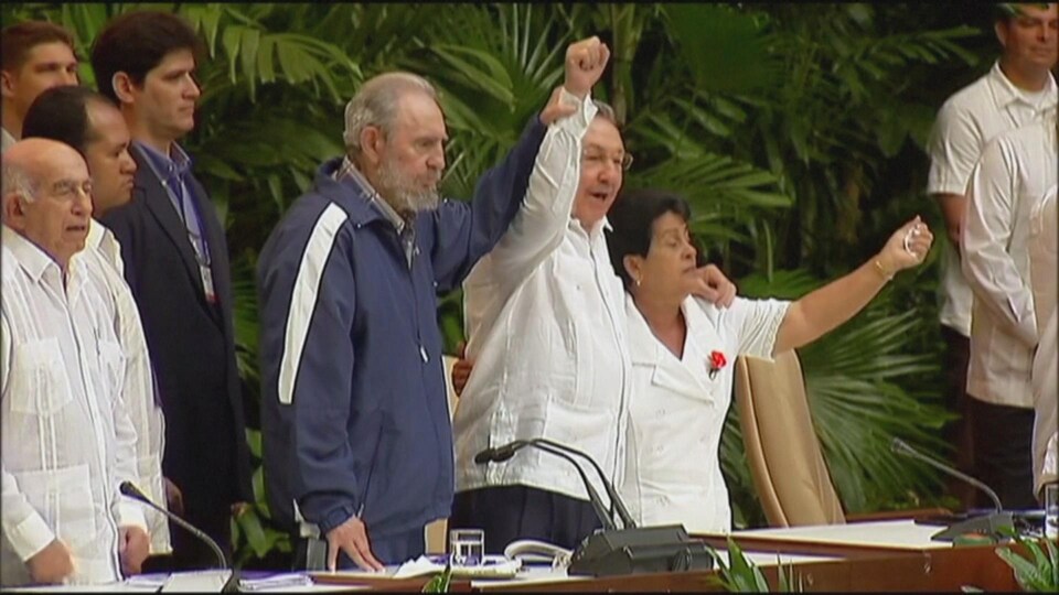 La famille Castro passe le flambeau à Cuba | Radio-Canada.ca