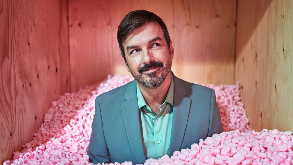 Bientôt ce sera Noël, une tournée festive pour Damien Robitaille