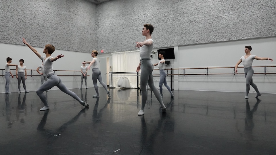 L’école de l’Alberta Ballet attire de plus en plus de jeunes danseurs ...