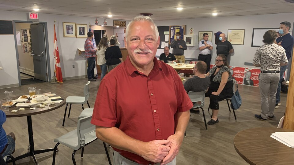 L'Acadien Darrell Samson est réélu dans Sackville-Preston-Chezzetcook