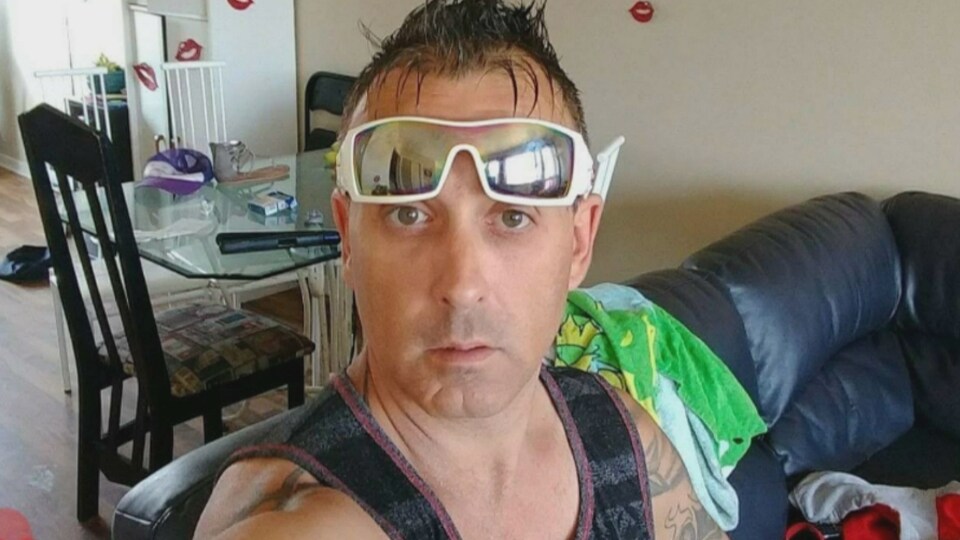 Meurtre de David Fournier : la SQ recherche une femme | Radio-Canada.ca