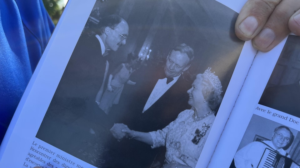 Les fois où l’ex-ministre Don Boudria a rencontré la reine Élisabeth II ...