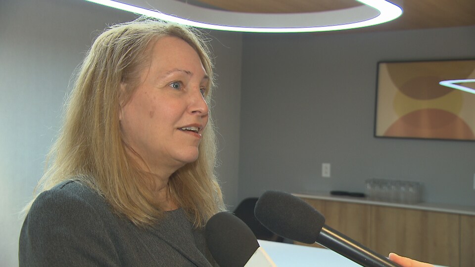 Le Nouveau-Brunswick courtise des infirmières québécoises | Radio-Canada.ca