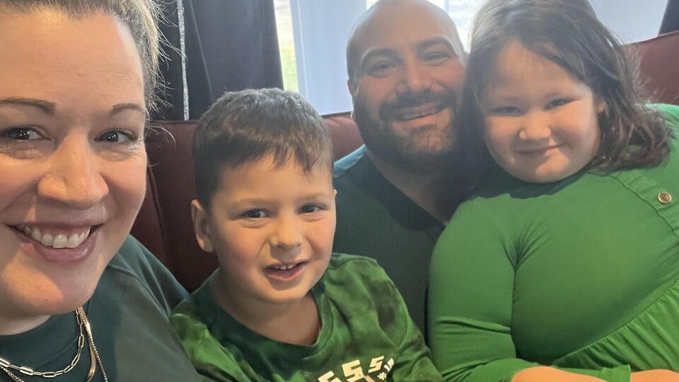 Avoir une vie normale : le souhait d'une fillette en attente d'une ...