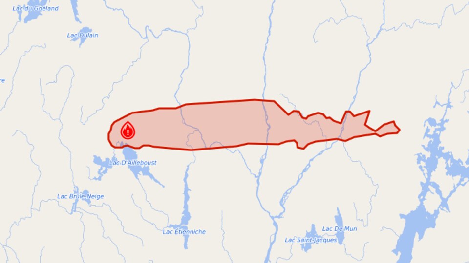 Le feu du secteur de Chute-des-Passes « préoccupe grandement » François ...