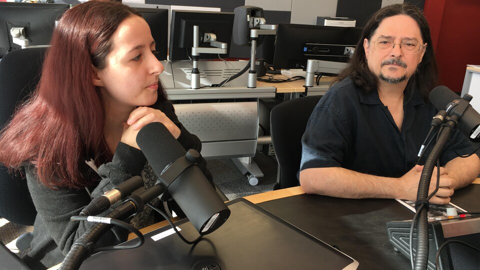 Le théâtre Une petite gêne sur scène présente Légende du Québec