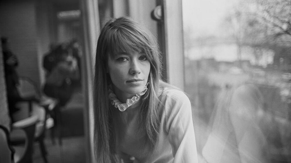 « Je ne pourrai jamais rechanter », révèle Françoise Hardy | Radio ...