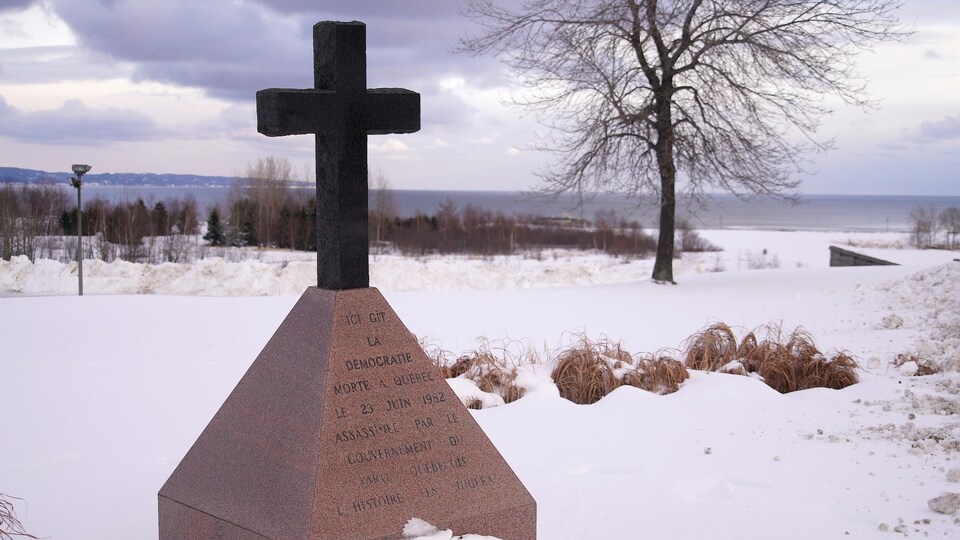 Que reste-t-il de la fusion de Baie-Comeau et de Haute-Rive 40 ans plus ...