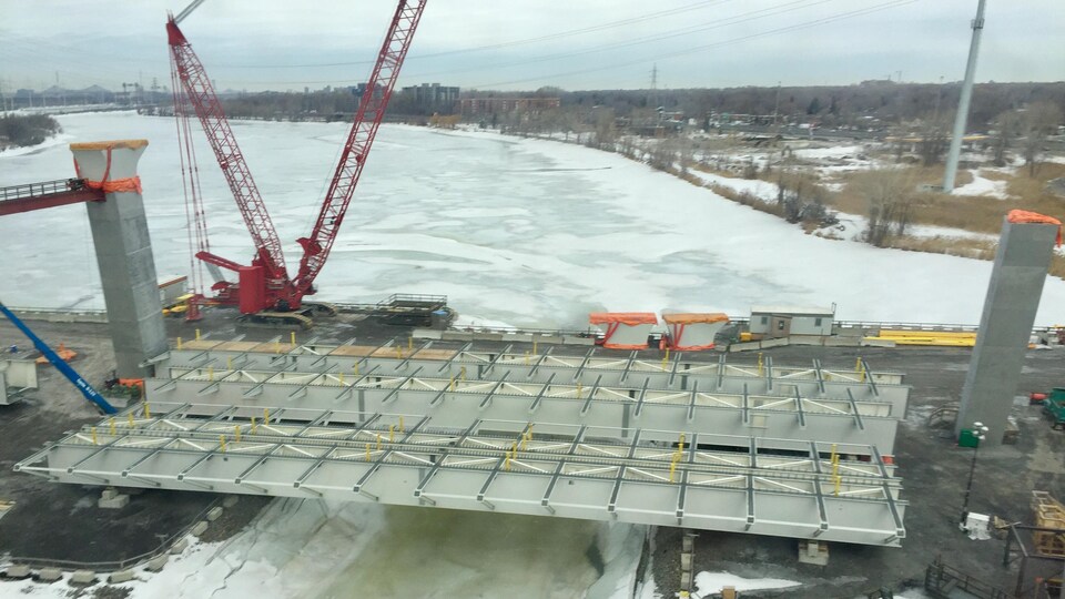 Le nouveau pont Champlain sera prêt en décembre, espère-t-on toujours ...