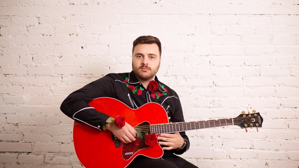 Guilhem en spectacle aux Bains Publics de Rimouski