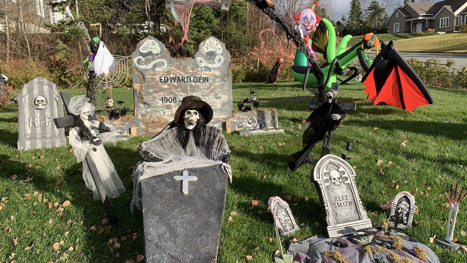 Un couple de Val-d’Or en met plein la vue à l’Halloween