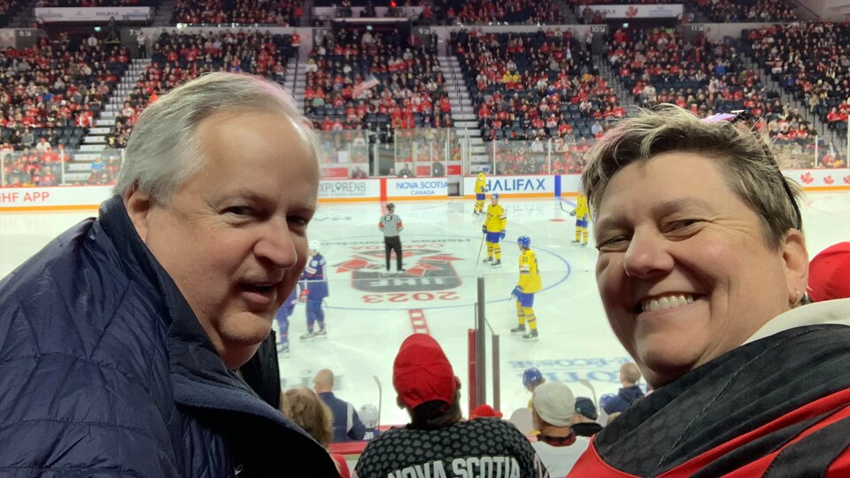 Un partisan raconte la victoire du Canada au mondial junior de hockey