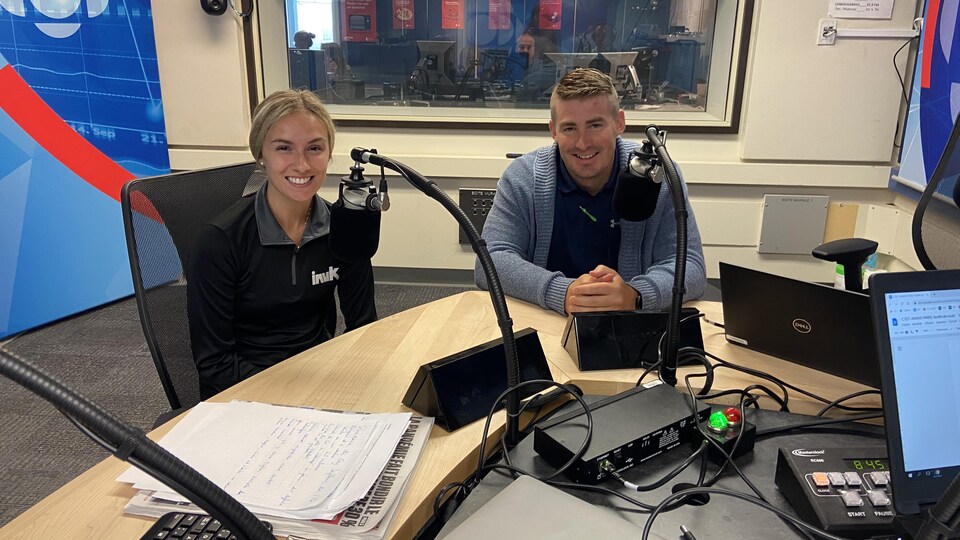 Une première équipe de hockey universitaire à l'UQAC