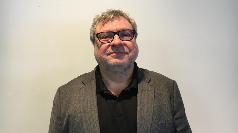 Le professeur Jean Bernatchez commente la nouvelle Politique de la ...