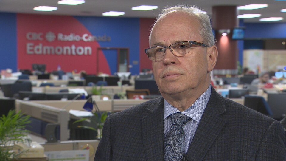 L’Albertain Jean Johnson brigue la présidence de la FCFA | Radio-Canada.ca