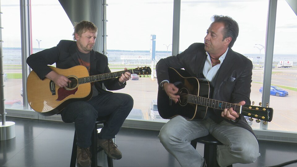 Le duo rimouskois The Tennesse Two à Rivière-du-Loup